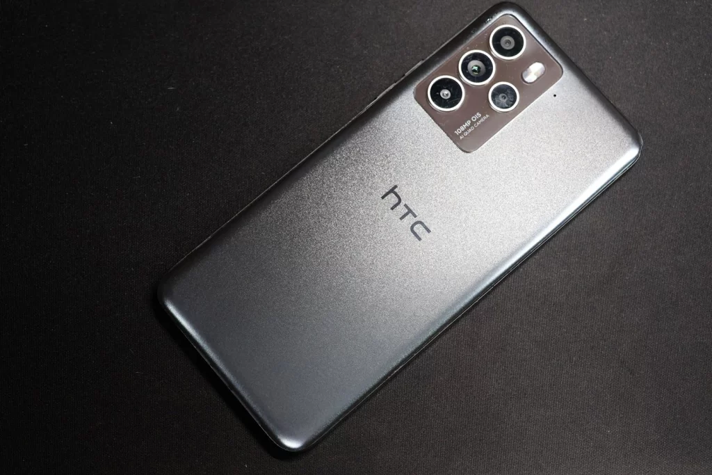 Триумфальное возвращение HTC? Раскрыты дизайн и характеристики ...