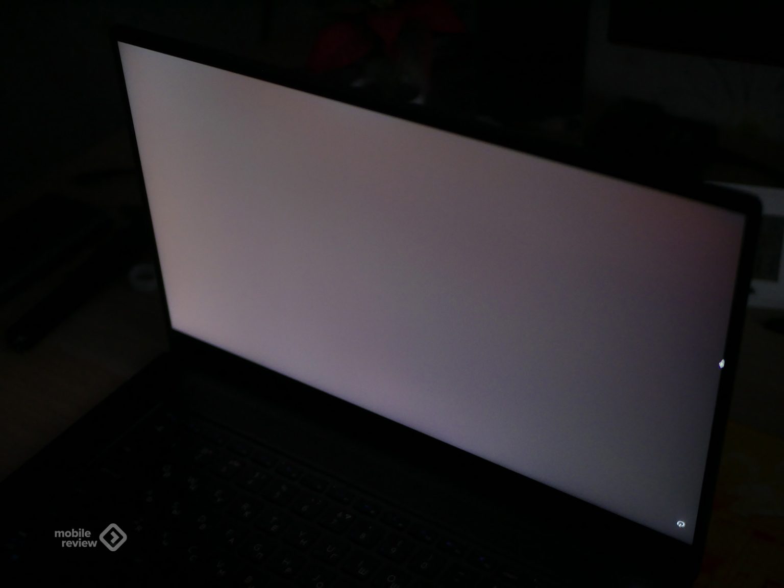 Обзор Maibenben M565 – достойный внимания — Mobile-review.com — Все о мобильной технике и ...