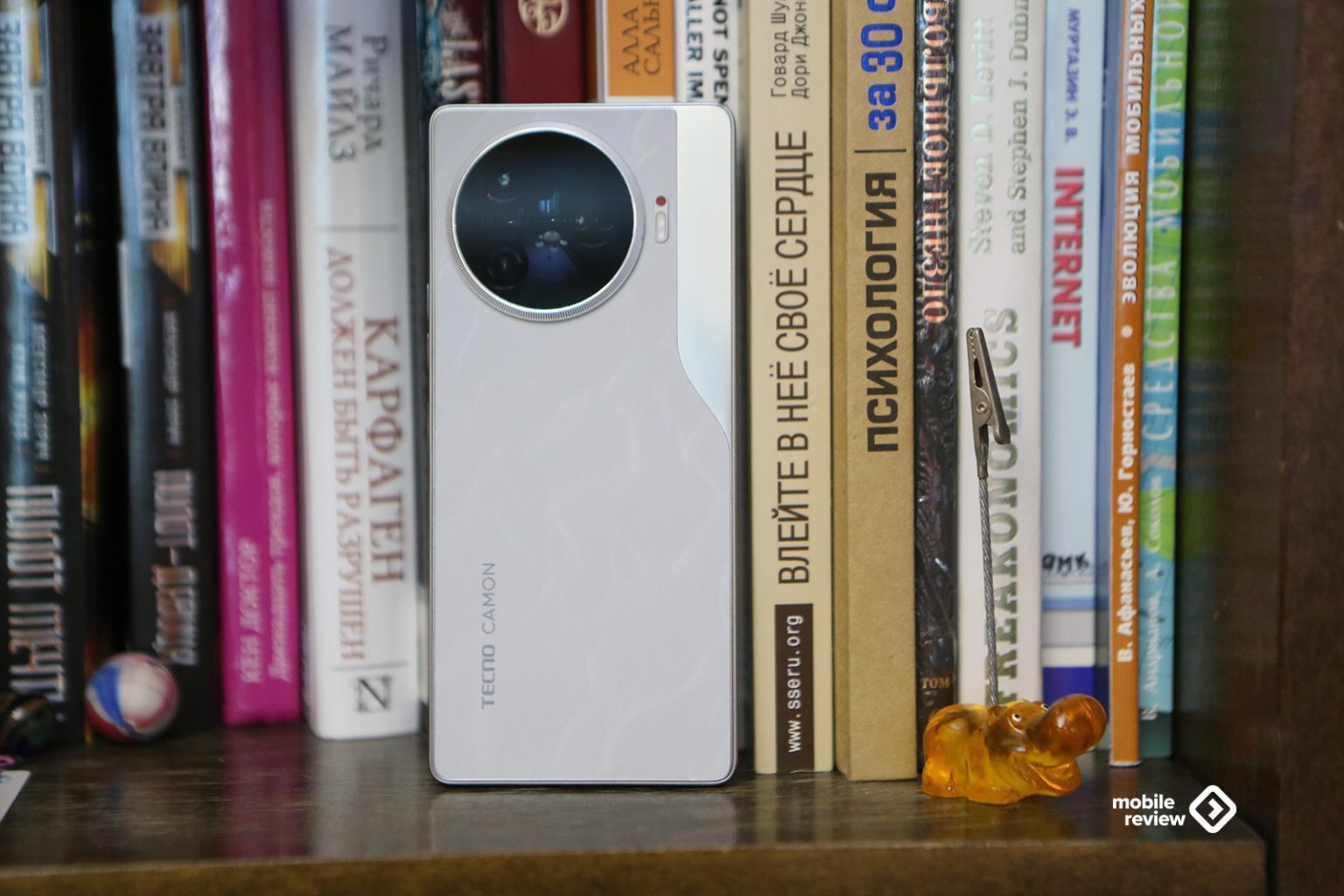 Обзор модели среднего сегмента Tecno Camon 30 Pro 5G (CL8) — Mobile ...