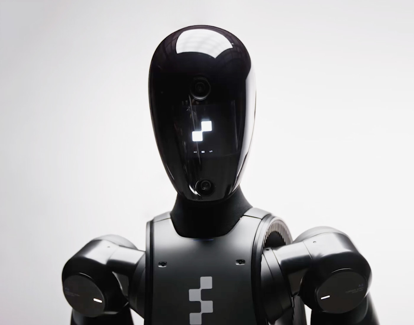 Как устроен новейший андроид Clone Alpha — Mobile-review.com — Все о ...