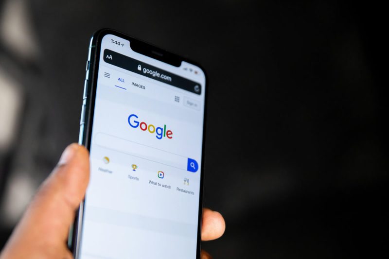 Браузер Google Chrome обогнал Safari по скорости работы на MacBook Pro ...